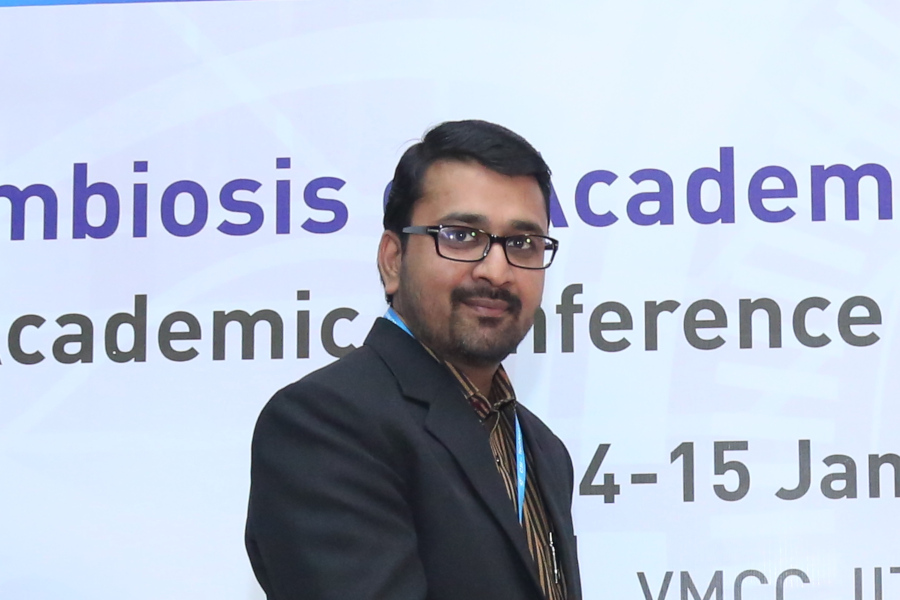 S.P.D.T. Mumbai Educator honoured with MTRES Teaching Excellence Awards 2018 | Commerce | Buzzingg